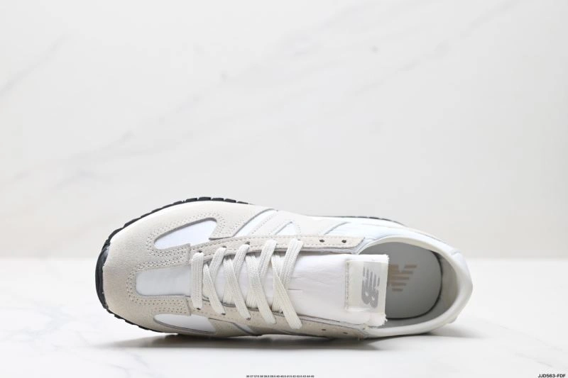 Discounted New Balance Shoes