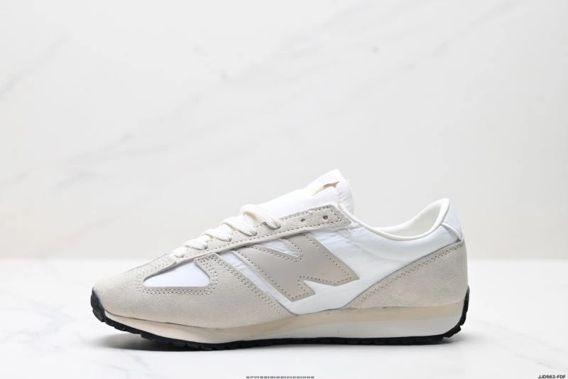 Discounted New Balance Shoes