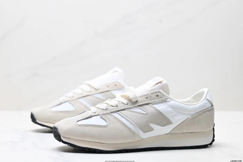 Discounted New Balance Shoes