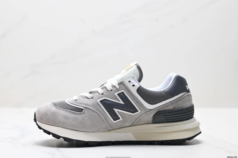Brand-authenticated New Balance Shoes