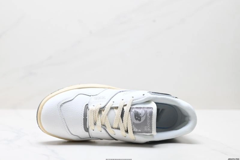 Factory-made New Balance Shoes