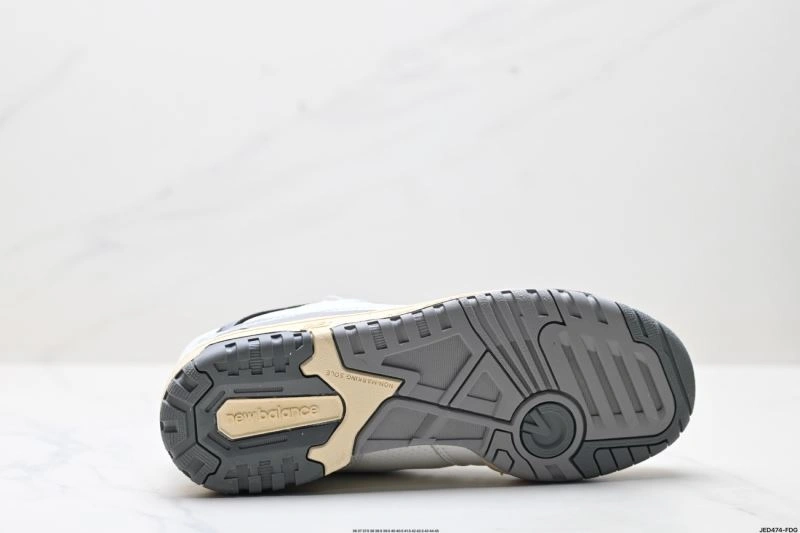 Factory-made New Balance Shoes
