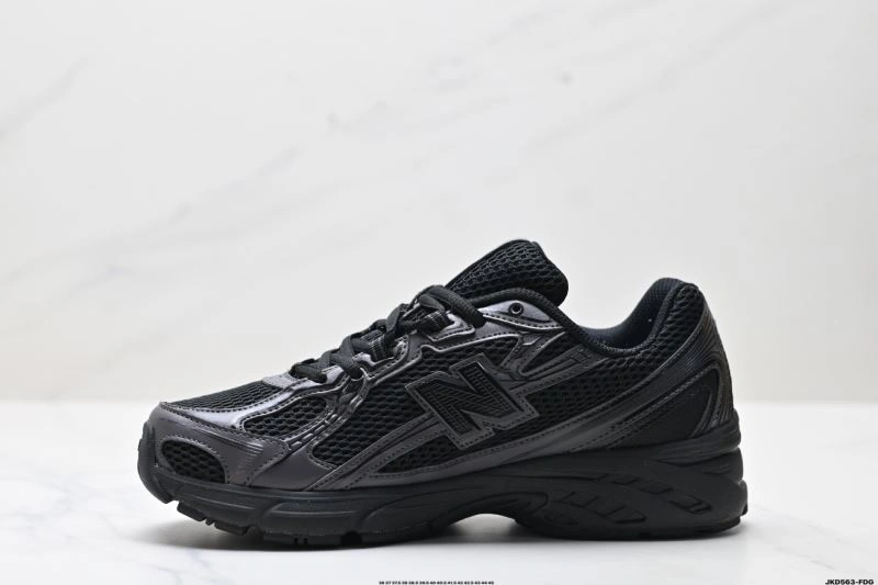 Factory-made New Balance Shoes
