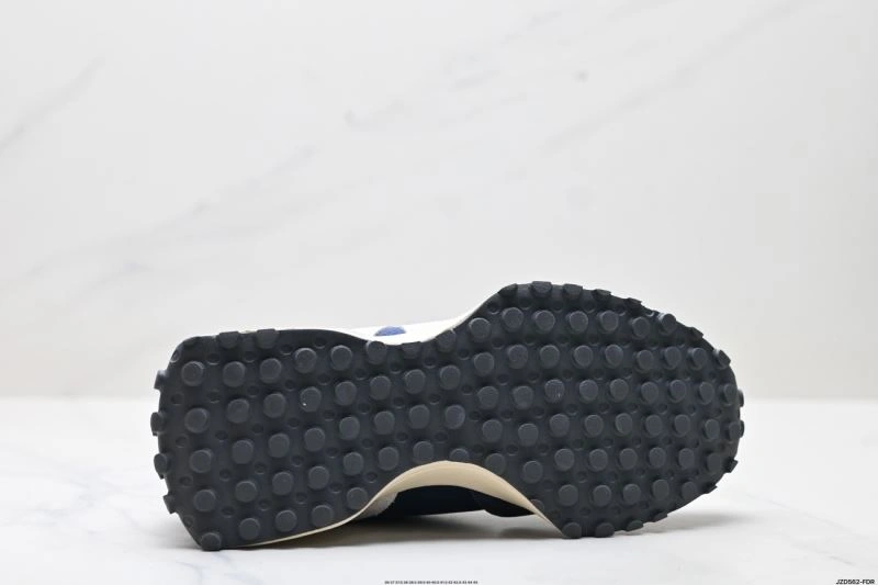 Brand-original New Balance Shoes