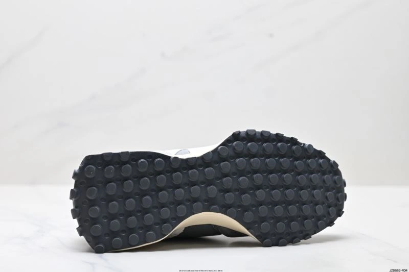 Brand-original New Balance Shoes