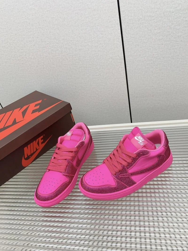 Exact replica Nike Air Jordan Shoes