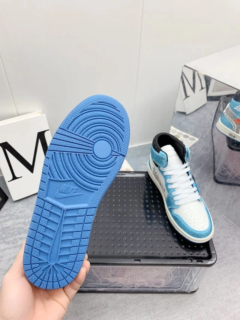 Indistinguishable Nike Air Jordan Shoes