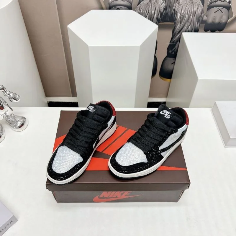 Brand-authenticated Nike Air Jordan Shoes