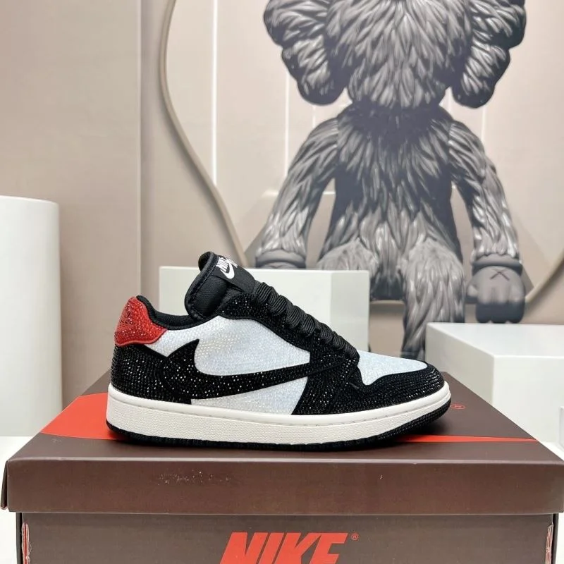 Brand-authenticated Nike Air Jordan Shoes