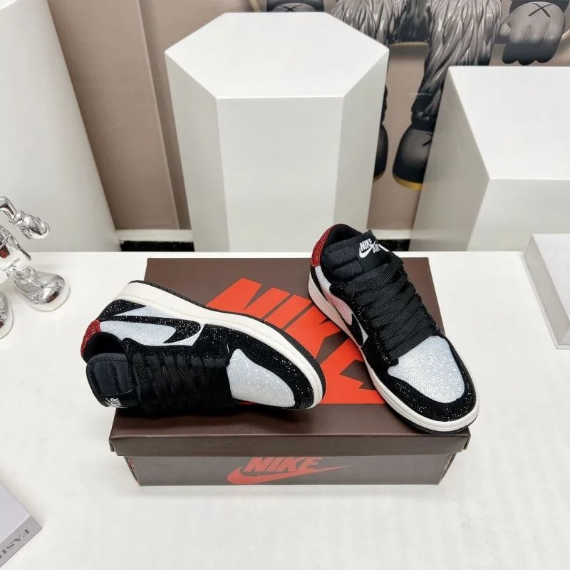 Brand-authenticated Nike Air Jordan Shoes