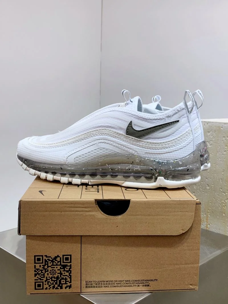 Brand-authenticated Nike Air Max Shoes
