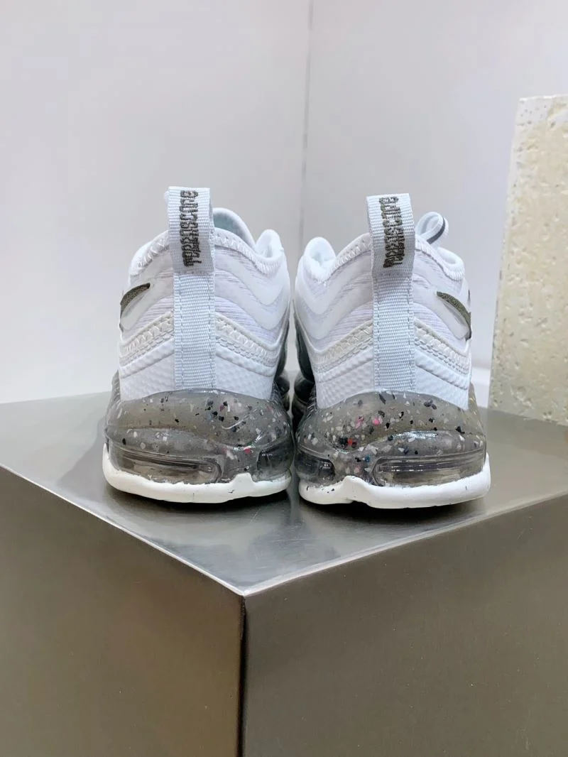 Brand-authenticated Nike Air Max Shoes