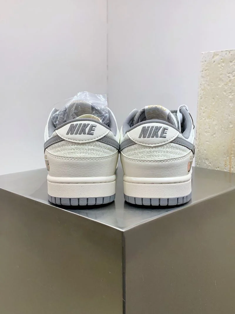Original Nike Dunk Shoes