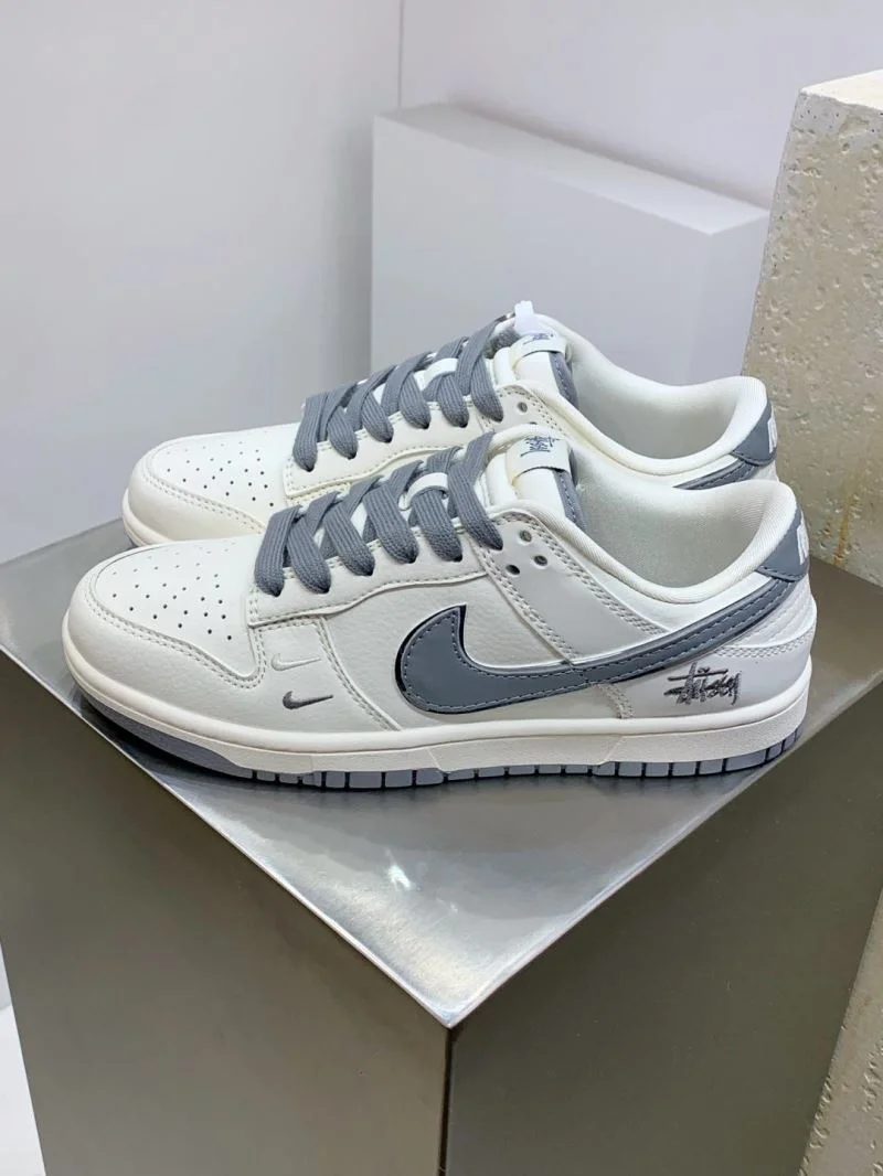 Nike Dunk Shoes