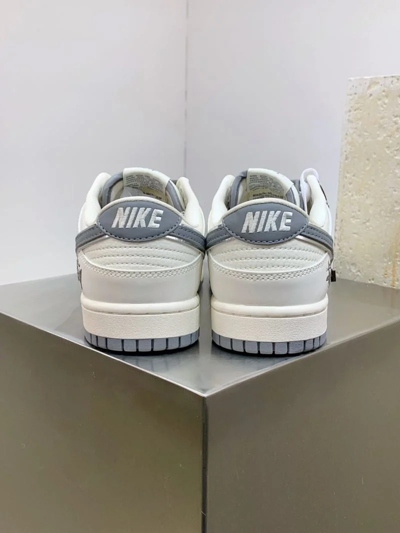 Discounted Nike Dunk Shoes