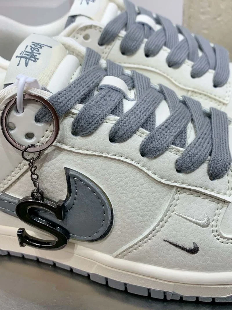 Discounted Nike Dunk Shoes