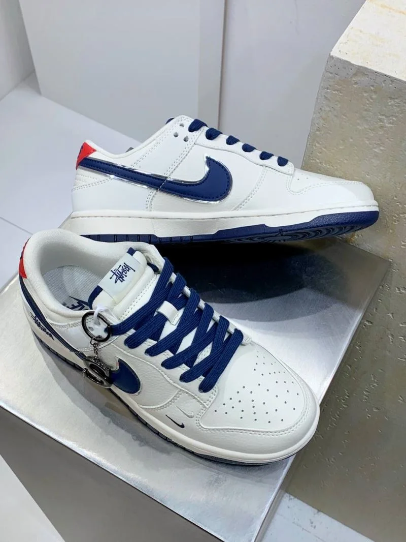 Perfect replica Nike Dunk Shoes