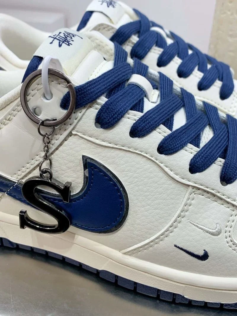 Perfect replica Nike Dunk Shoes