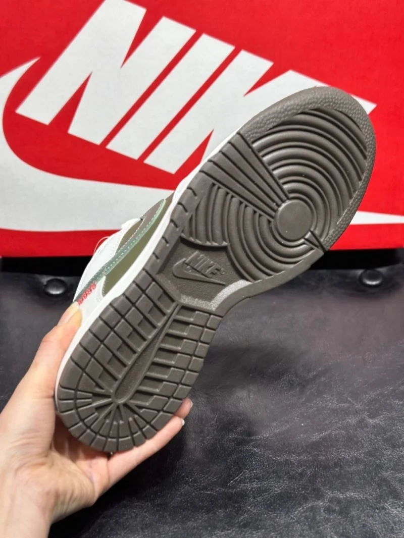Budget-friendly Nike Dunk Shoes