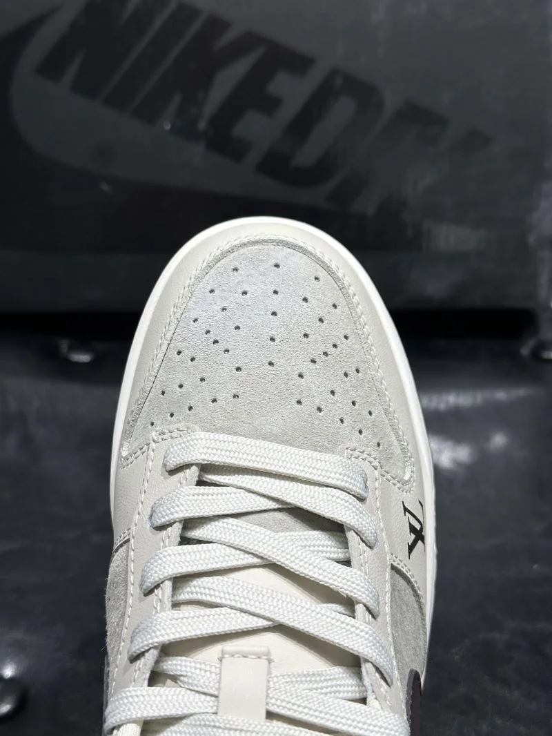 Affordable Nike Dunk Shoes