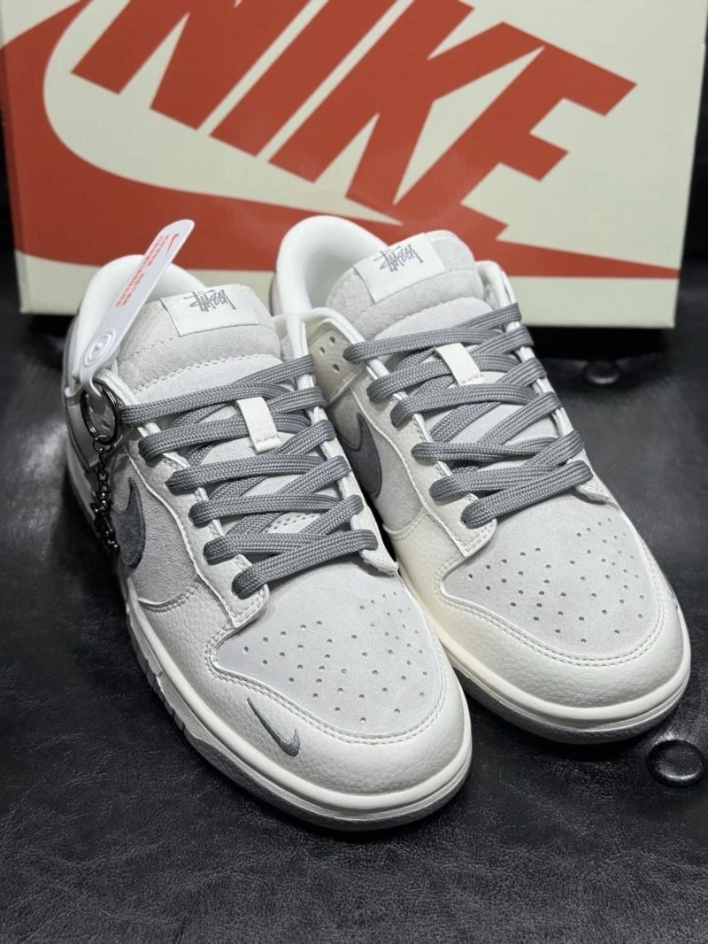 1:1 copy Nike Dunk Shoes