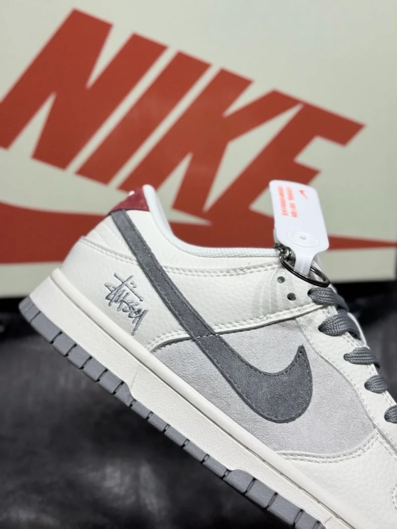 1:1 copy Nike Dunk Shoes