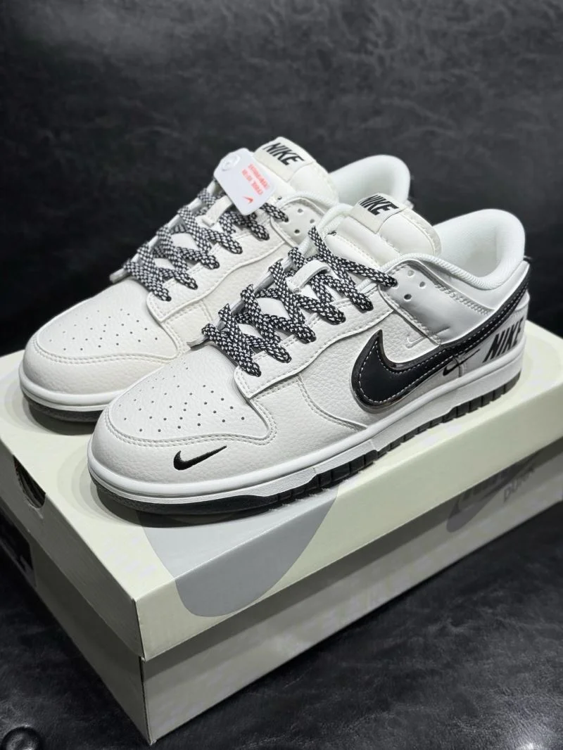 Nike Dunk Shoes