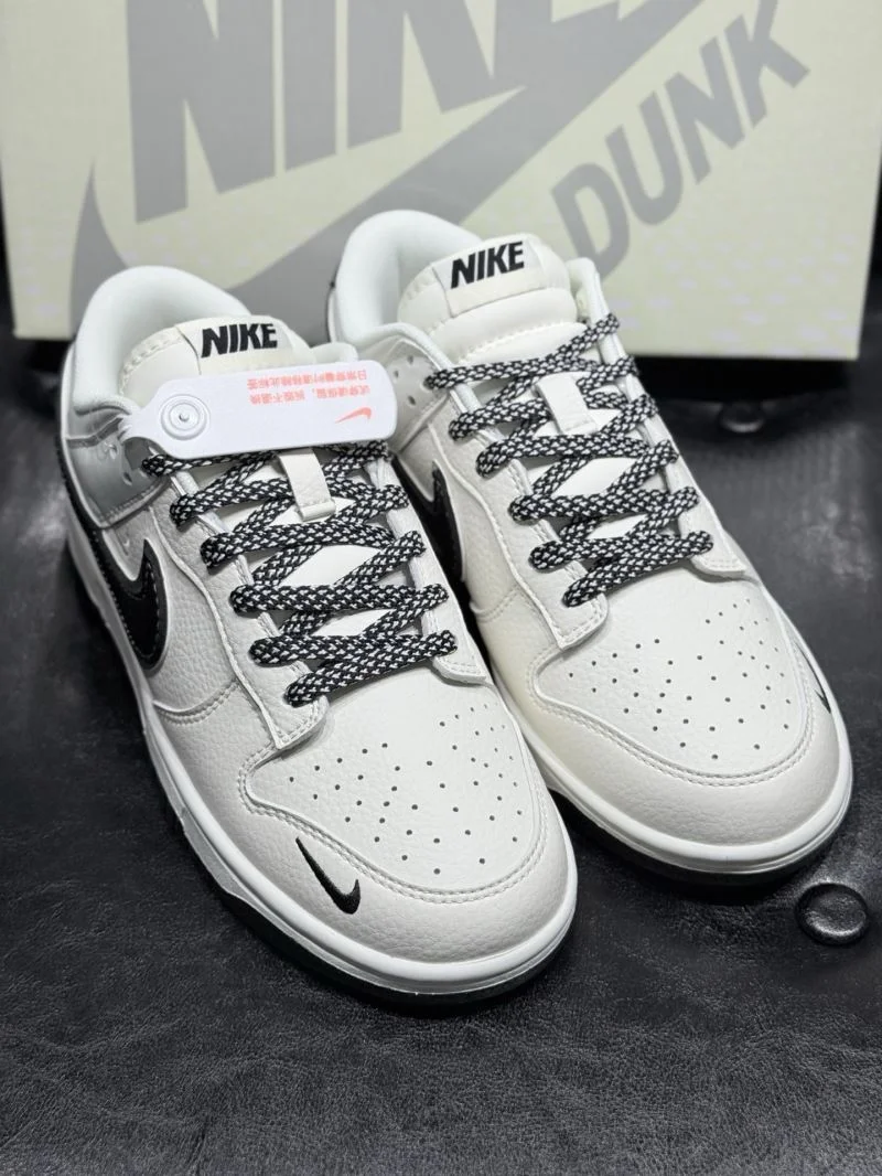 Bargain Nike Dunk Shoes
