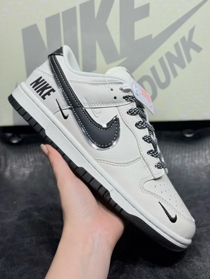 Bargain Nike Dunk Shoes