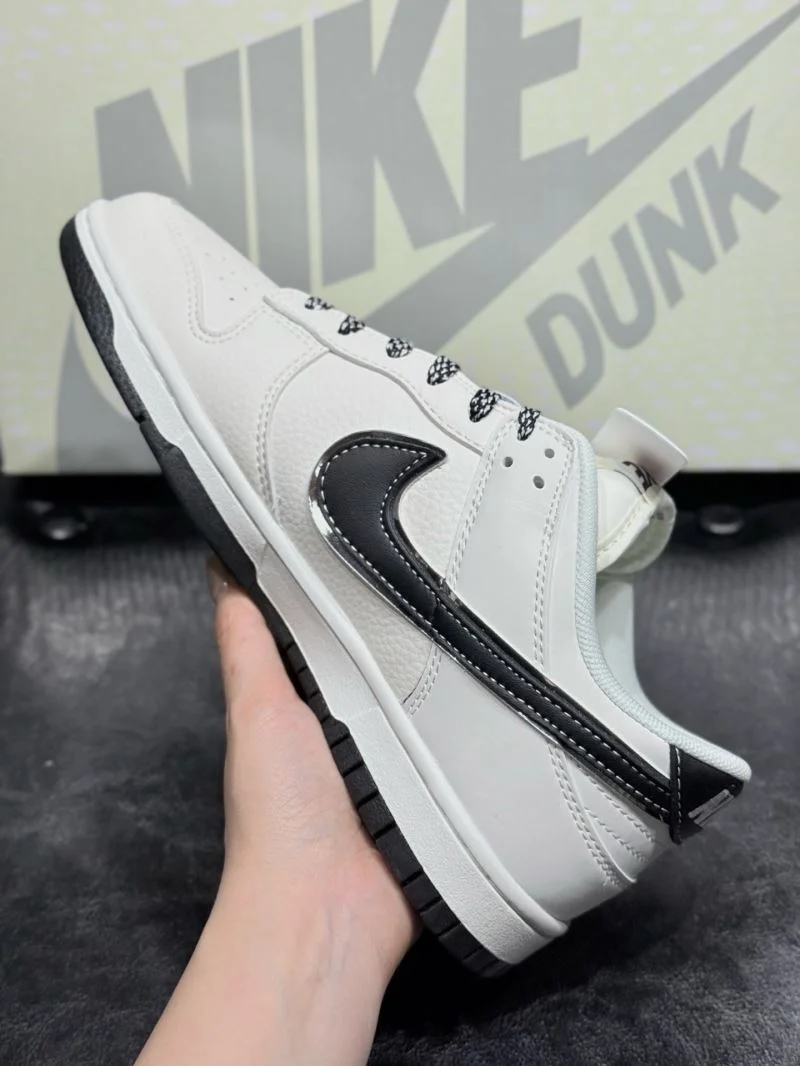 Bargain Nike Dunk Shoes
