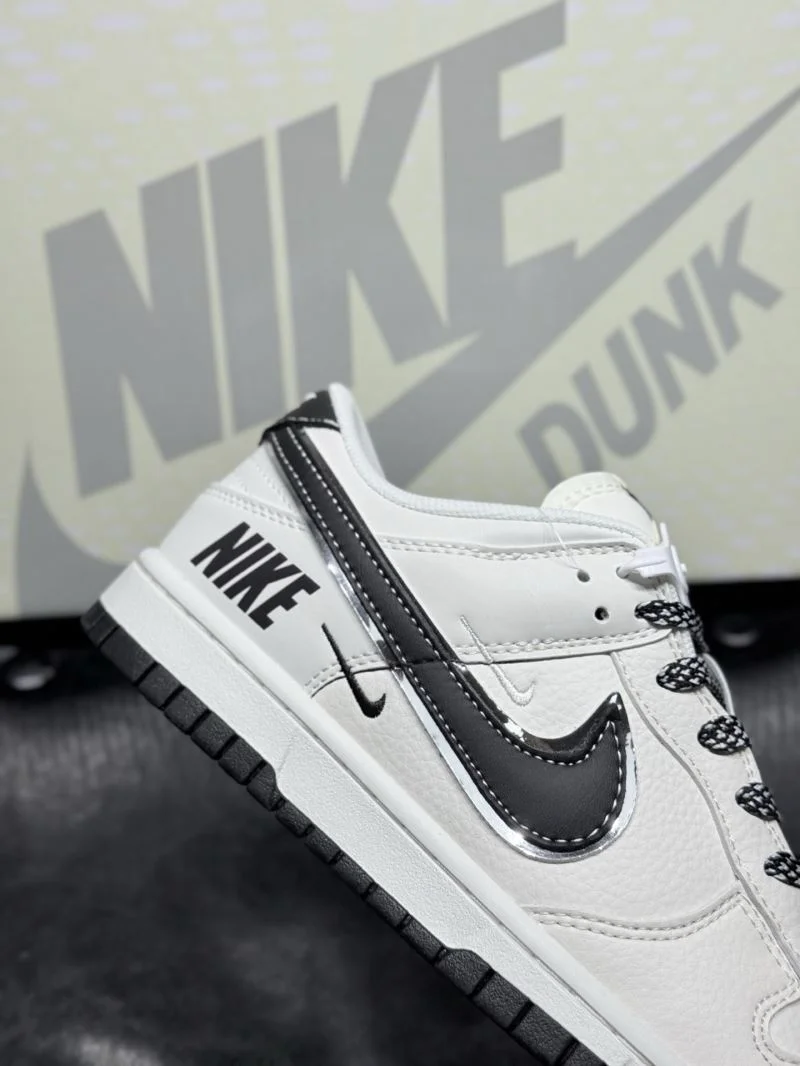 Bargain Nike Dunk Shoes