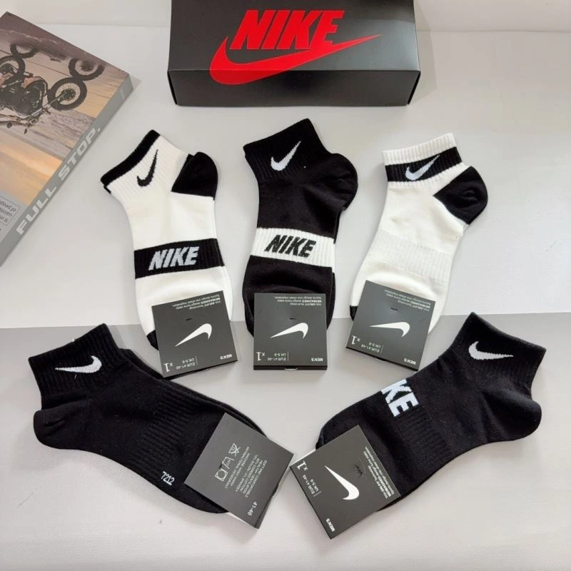 1:1 copy Nike Socks