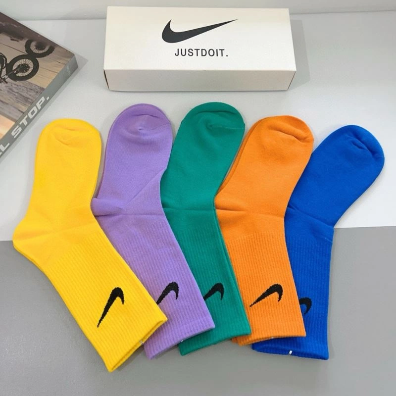 Economical Nike Socks
