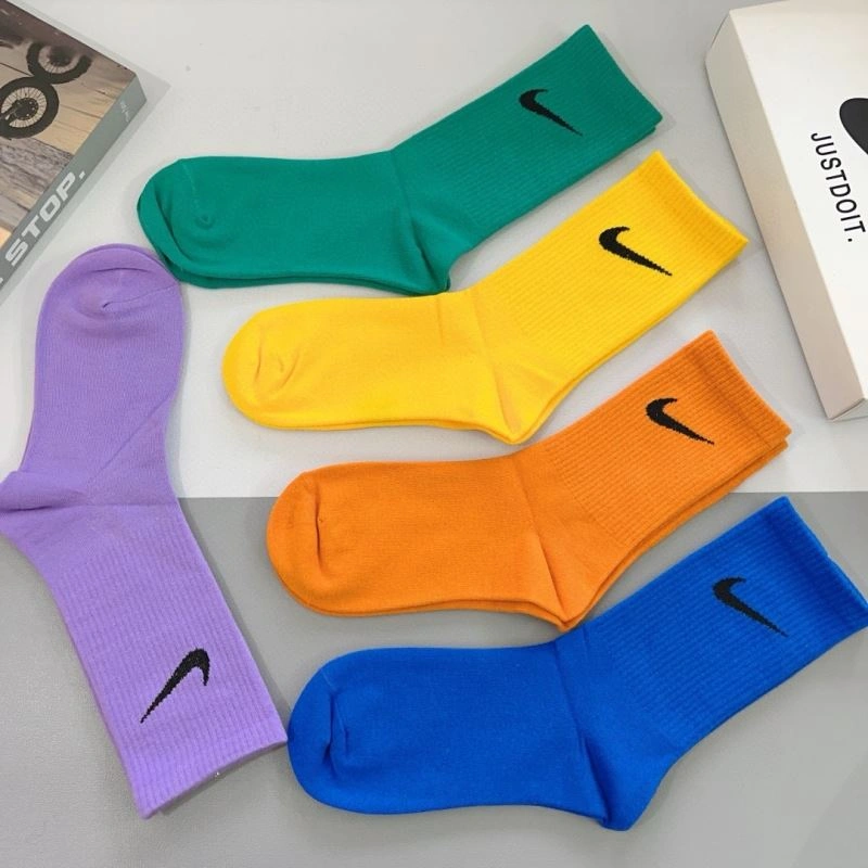 Economical Nike Socks