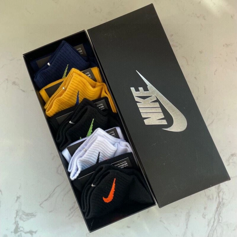 Legit Nike Socks