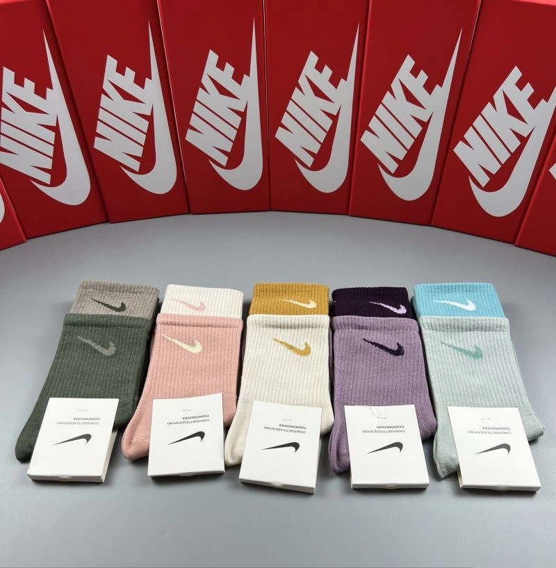 Precise copy Nike Socks