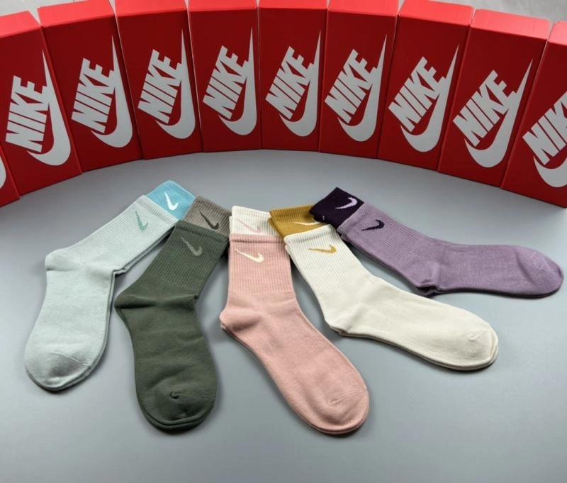 Precise copy Nike Socks