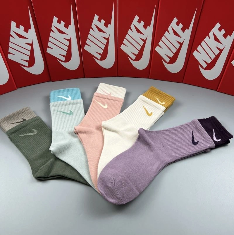 Precise copy Nike Socks