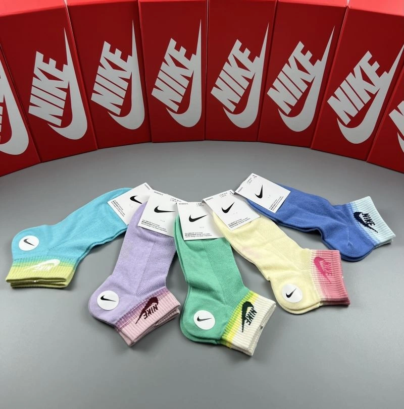 Top mirror Nike Socks