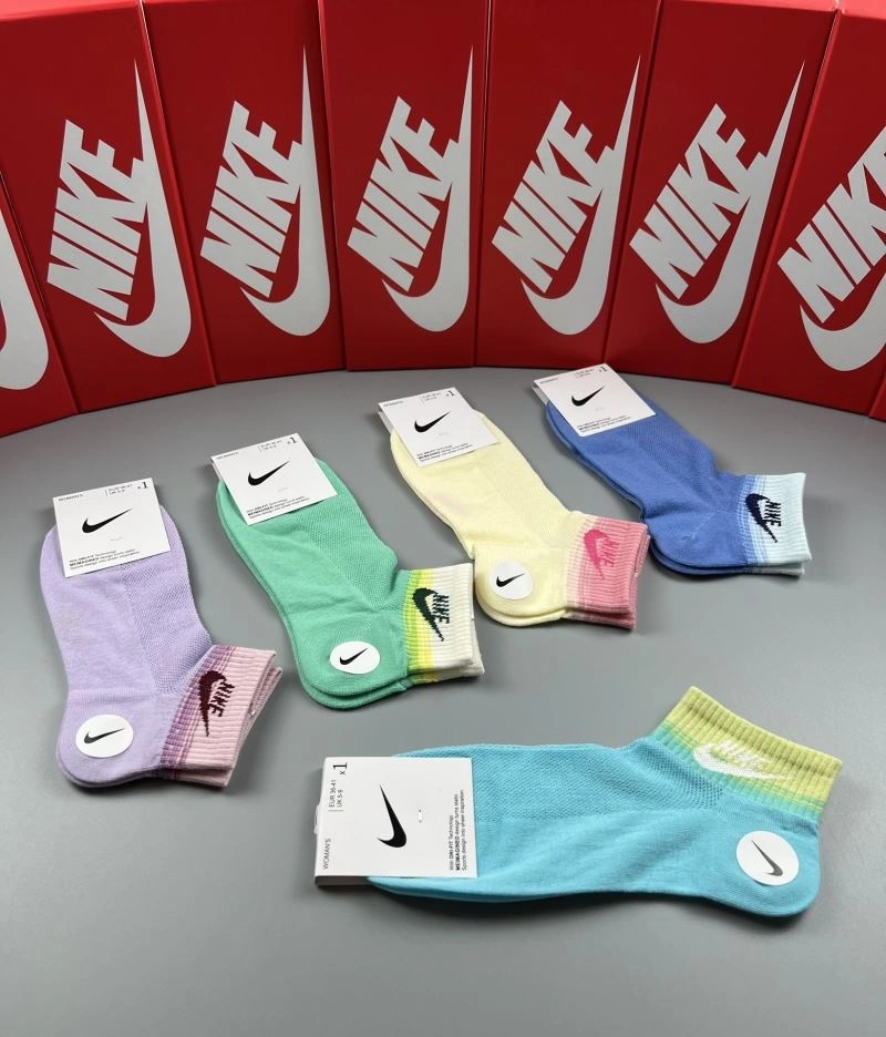 Top mirror Nike Socks