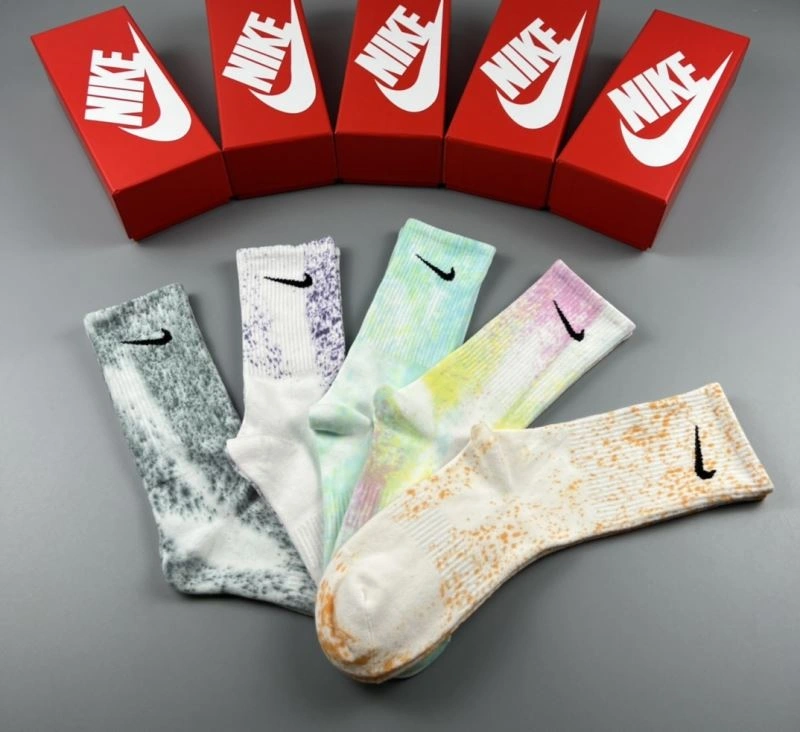 1:1 copy Nike Socks