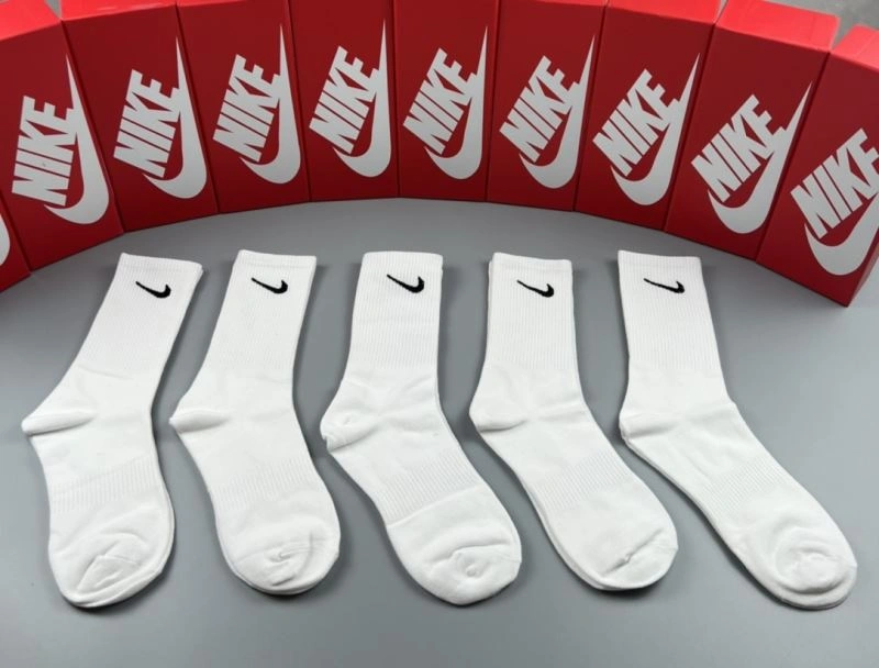 Top match Nike Socks