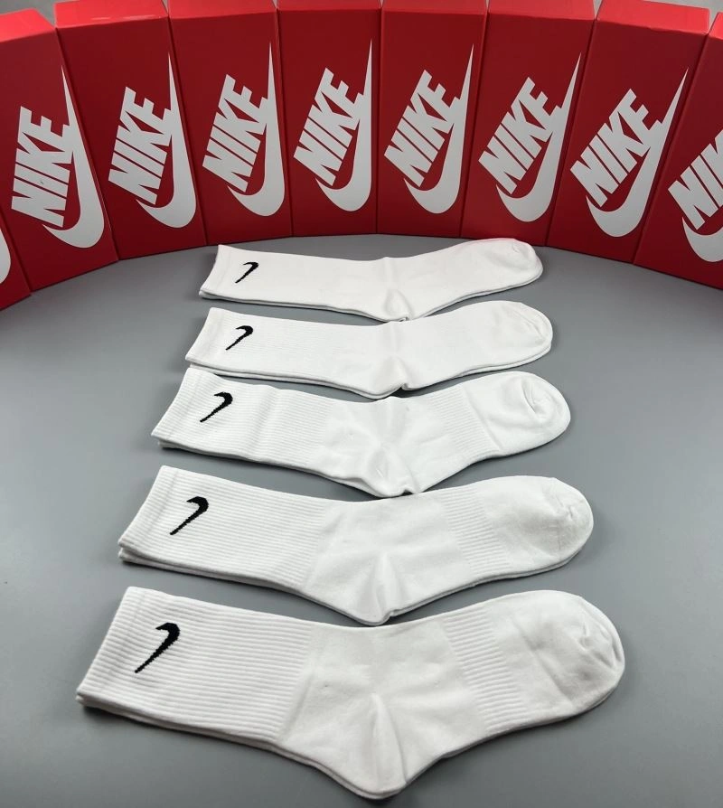 Top match Nike Socks