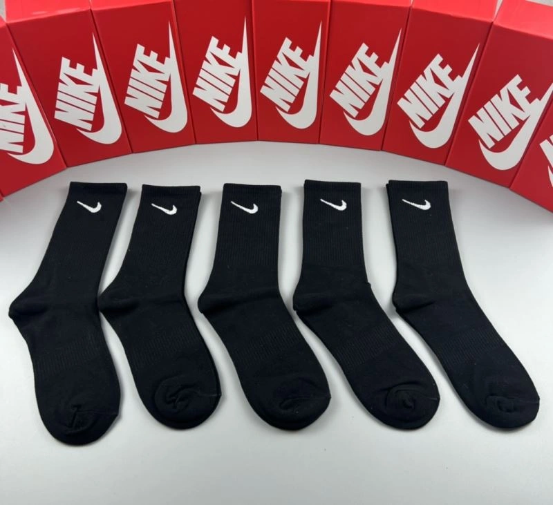 Top match Nike Socks