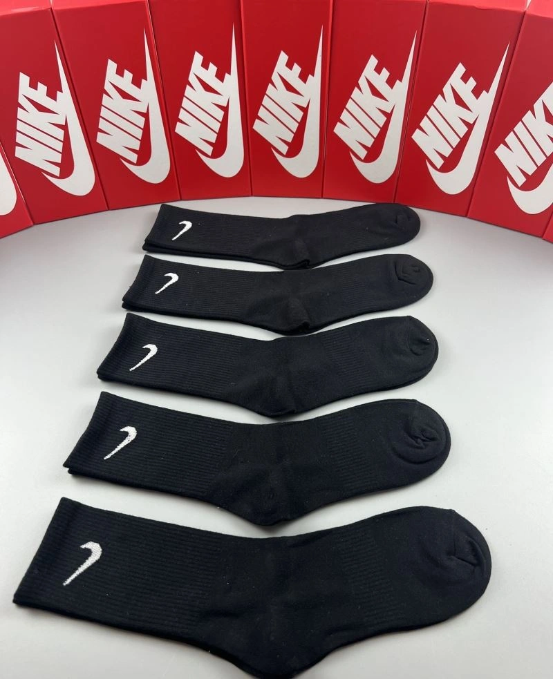 Top match Nike Socks