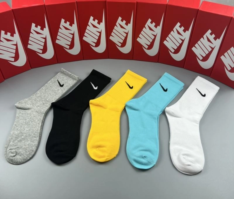 Top match Nike Socks