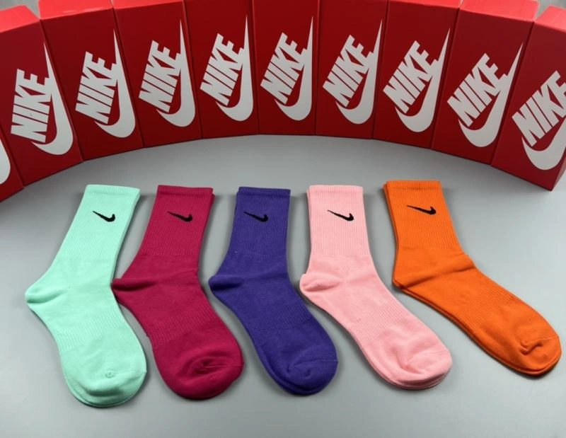 Top match Nike Socks