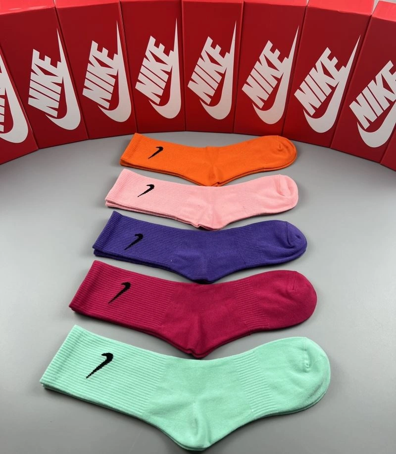 Top match Nike Socks