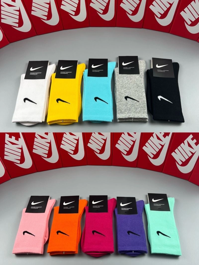 Top match Nike Socks