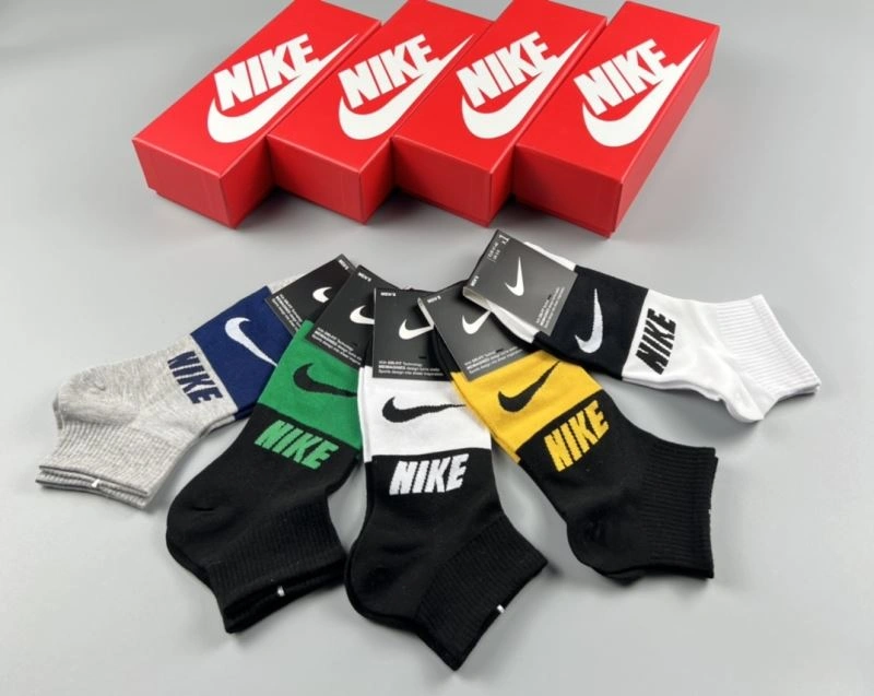 Bargain Nike Socks